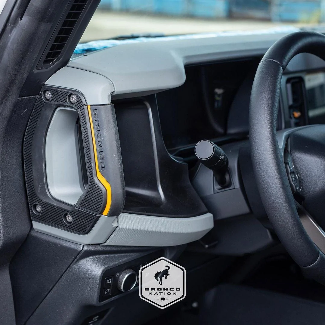 Bronco Badlands leather interior w/ orange contrast stitching and trim ...